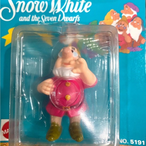 Disney | Toys | Lot Of 3 Vintage Snow White Mini Figures Nib | Poshmark